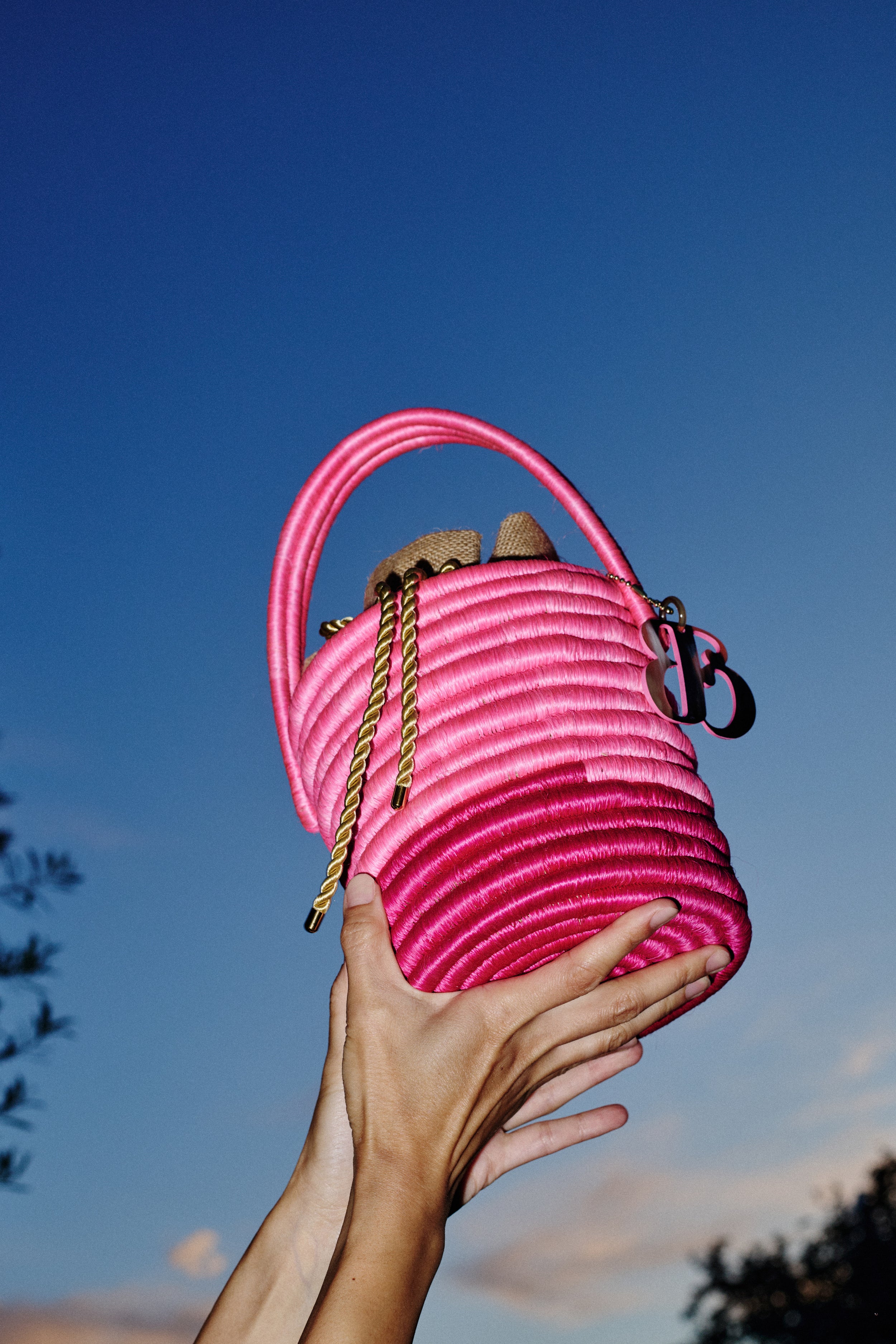 Leandra – Cuckoo B